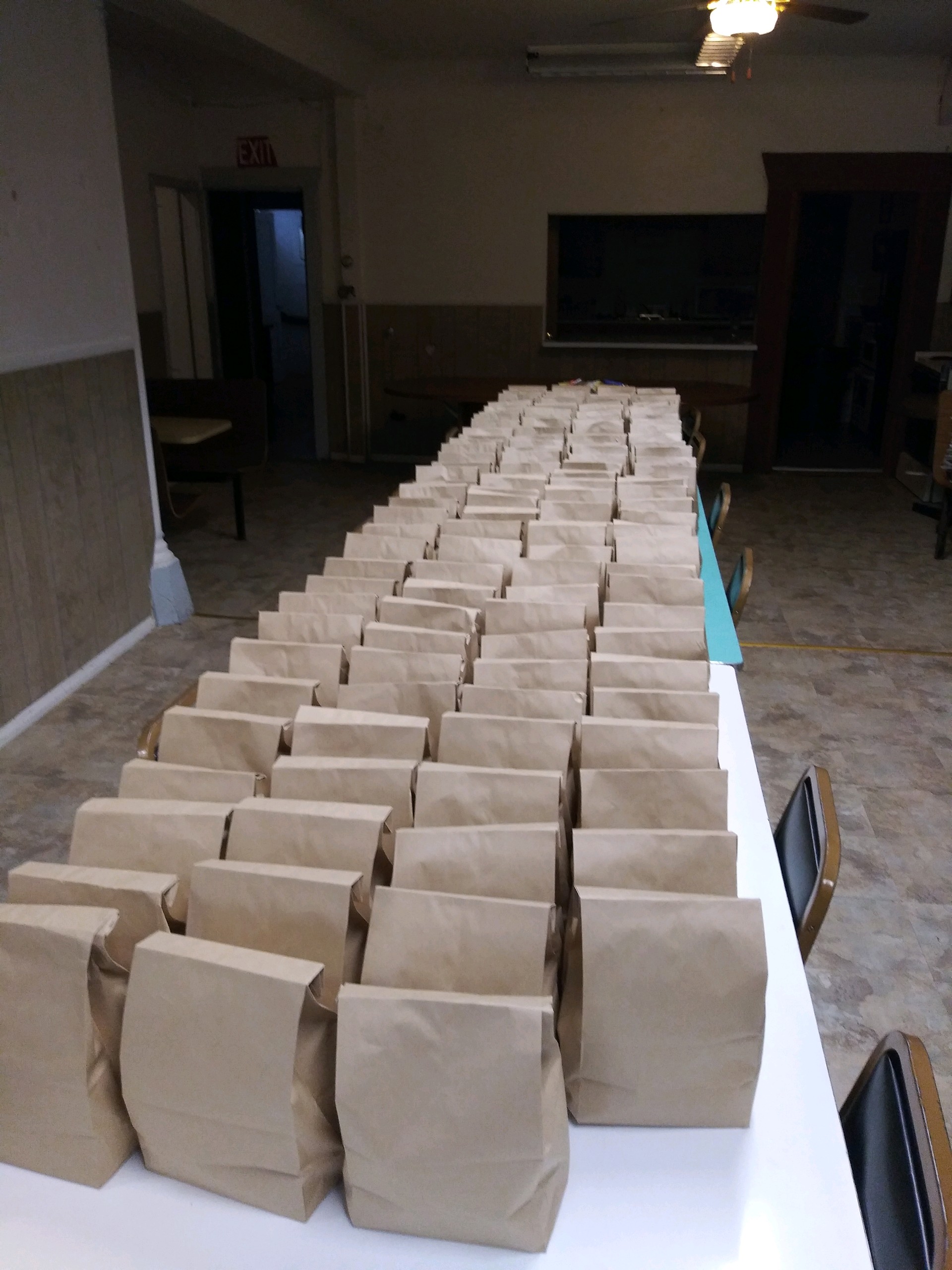 Central’s COC Community Feeding Program Bags – Central Church of Christ